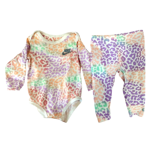 Nike | One Pieces | Nike 2pc Animal Print Long Sleeve Onesie And Pants ...